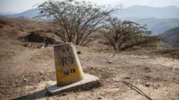 Hito Fronterizo | Carlos Felipe Law Firm