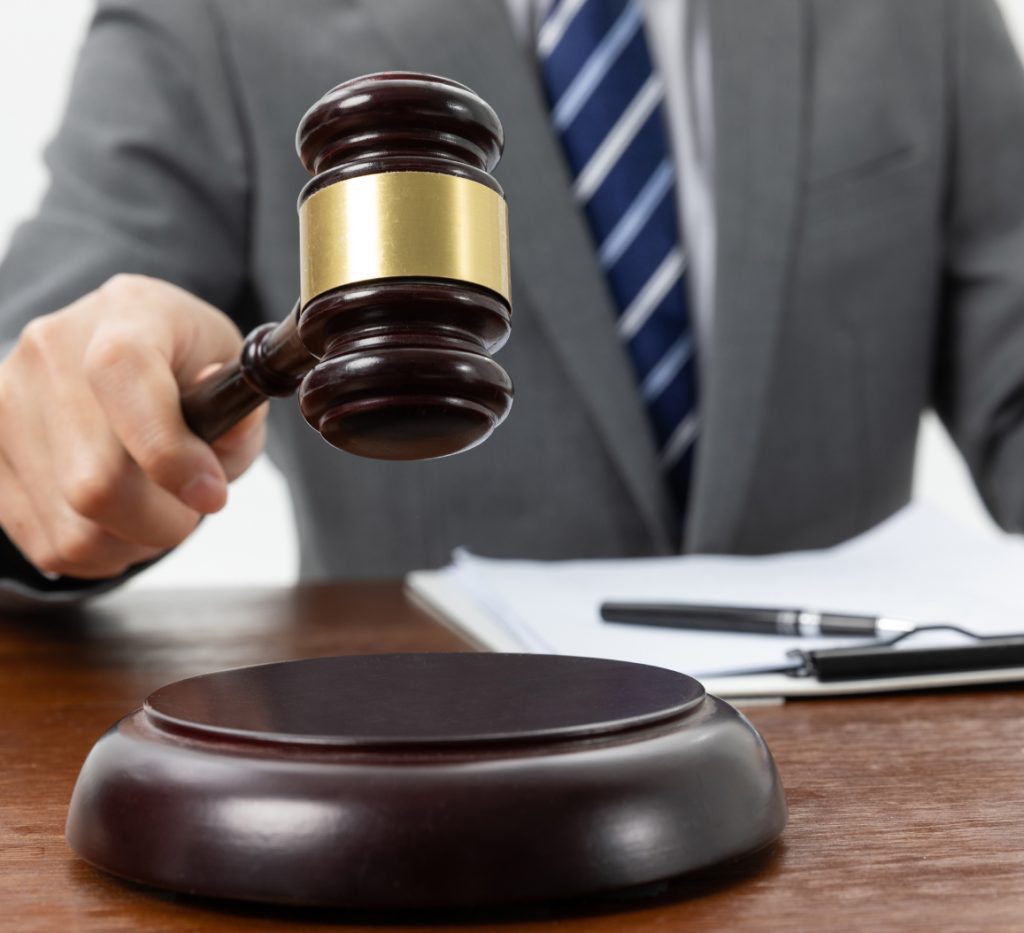 Kalite komen defans kriminèl - Carlos Felipe Law Firm